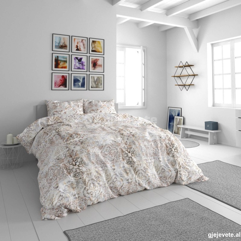 Carcaf Me Kellef Jasteku - Gjejevete